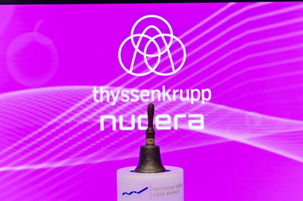 資料ライブラリ - thyssenkrupp nucera